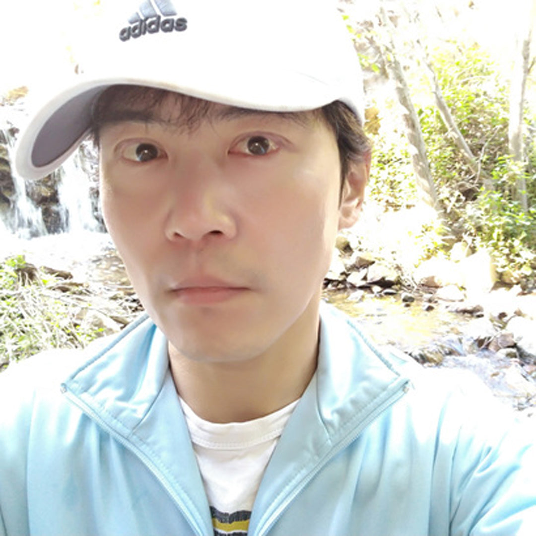 Hirotaka Suzuki – Sector Seven Contemporary Art Gallery